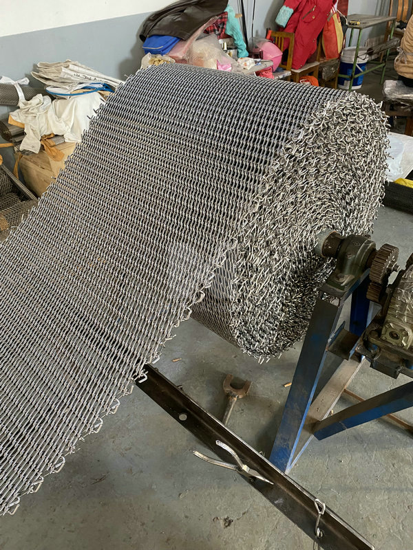 Wire Mesh Belt for Sintering Furnace_Qingdao Hexin Machinery Expert for ...
